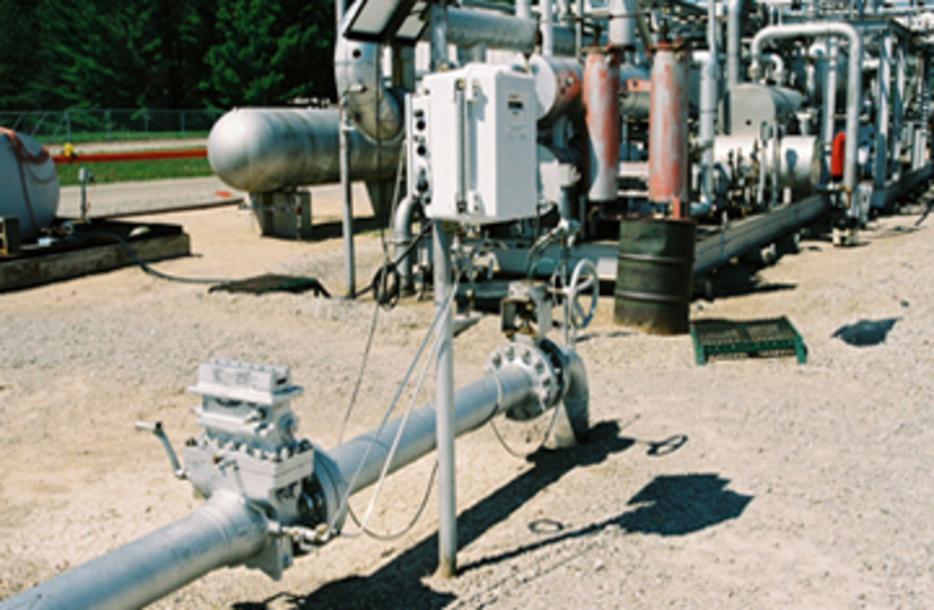 4 Key Trends in Pressure Transmitter Technology | P.I. Process ...
